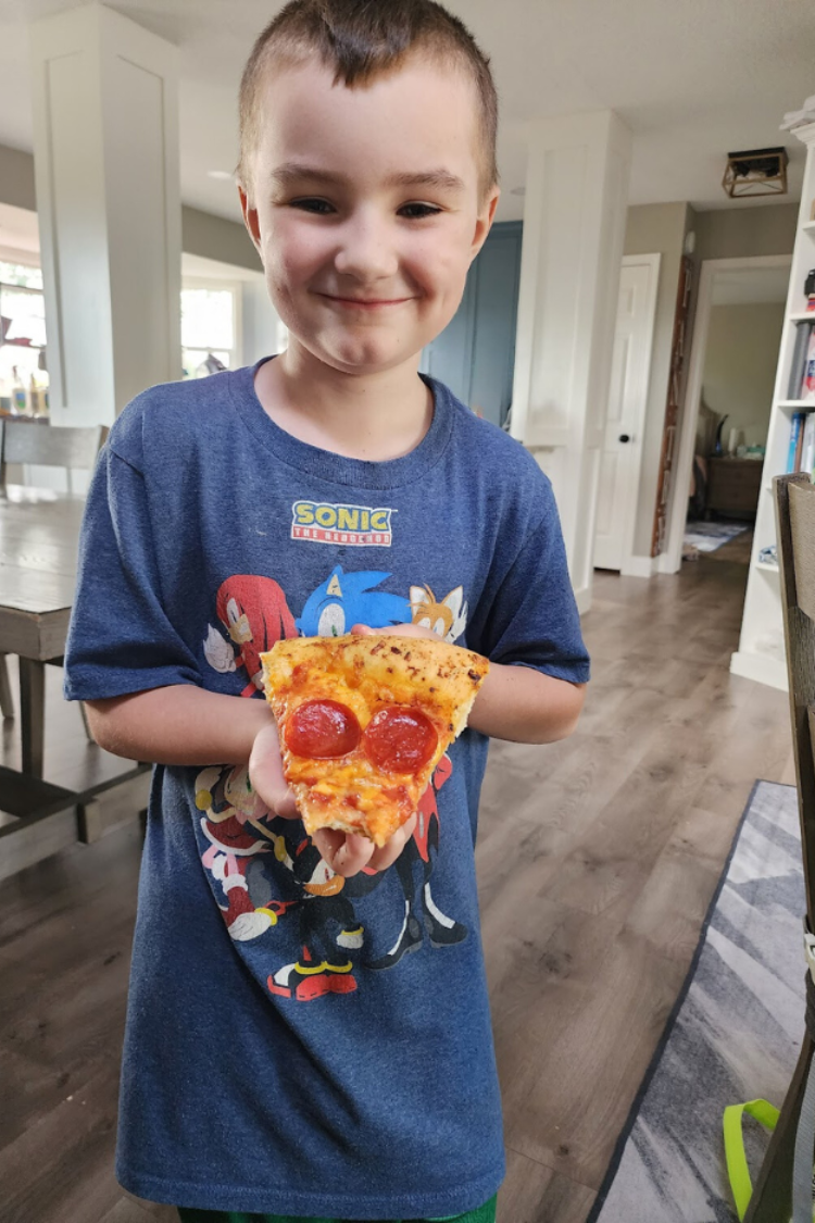 4-Step Simple Pizza Dough: Better Than Takeout - That Grateful Mom